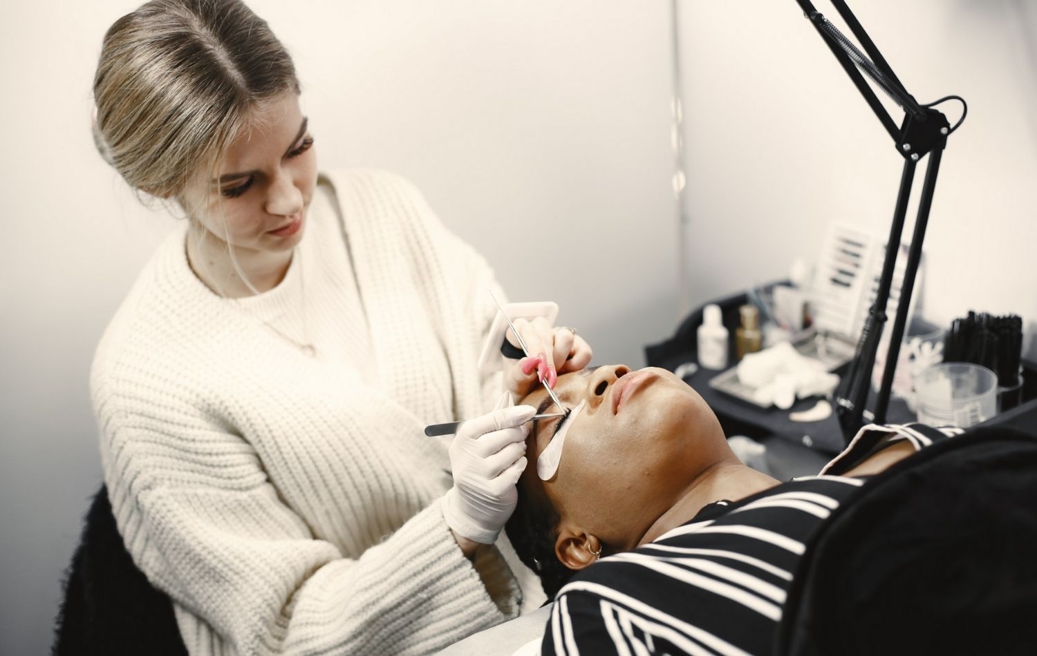 What Is Eyelash Extension: Cost, Benefits, and More | Shona Threading ...